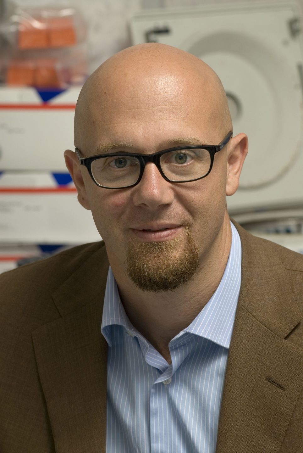 AURICCHIO Alberto - React-congress